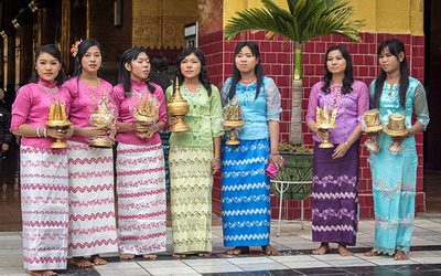 Longyi - The Beautiful Traditional Costume of the Burmese E - Travel ...